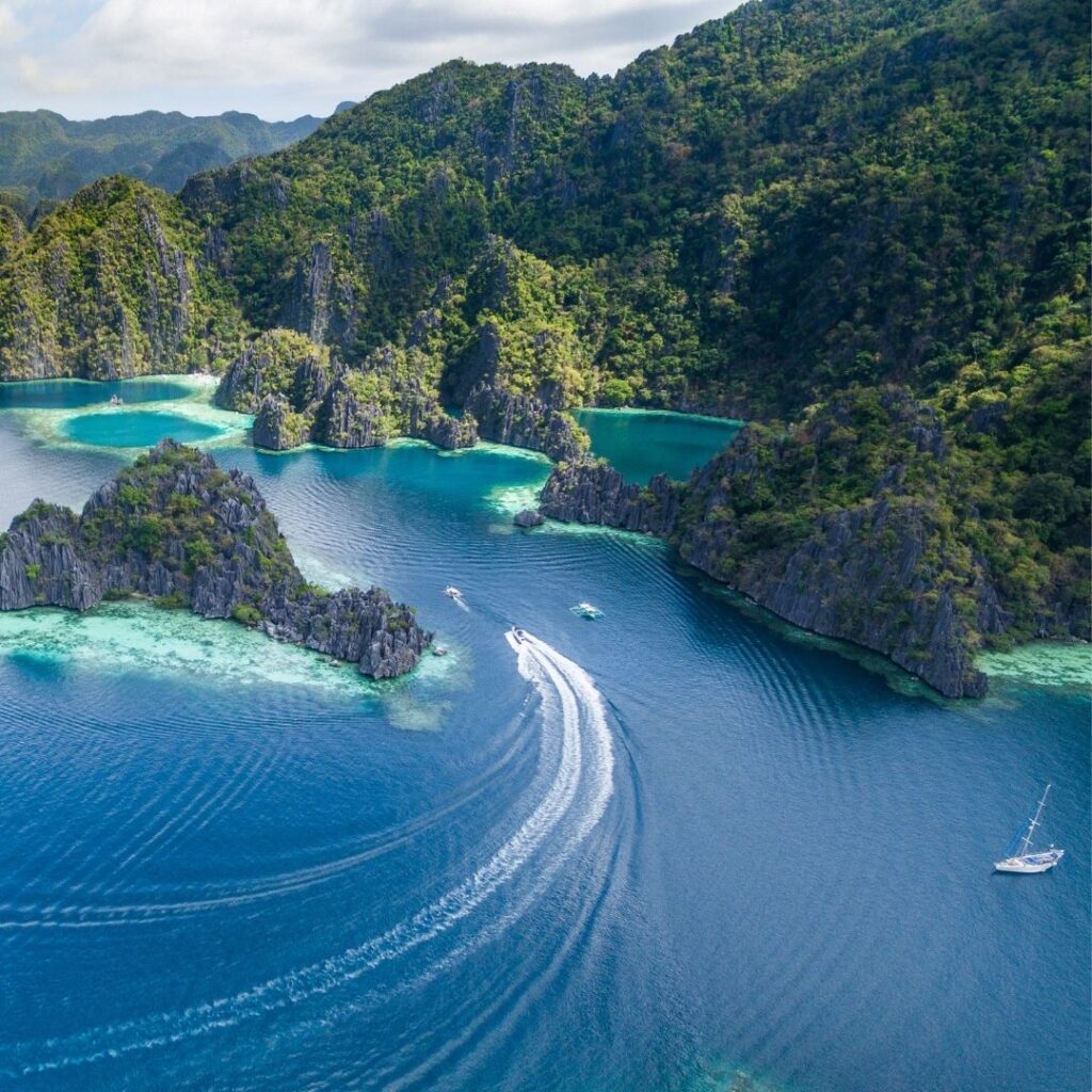 Coron Island Tour B - Grandson Travel and Tours